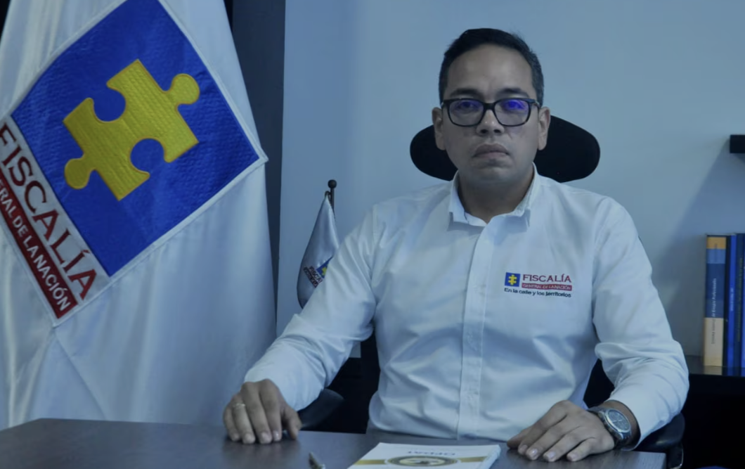 Repite cargo: designan a Ronald Calderón Vieco, como nuevo Director ...